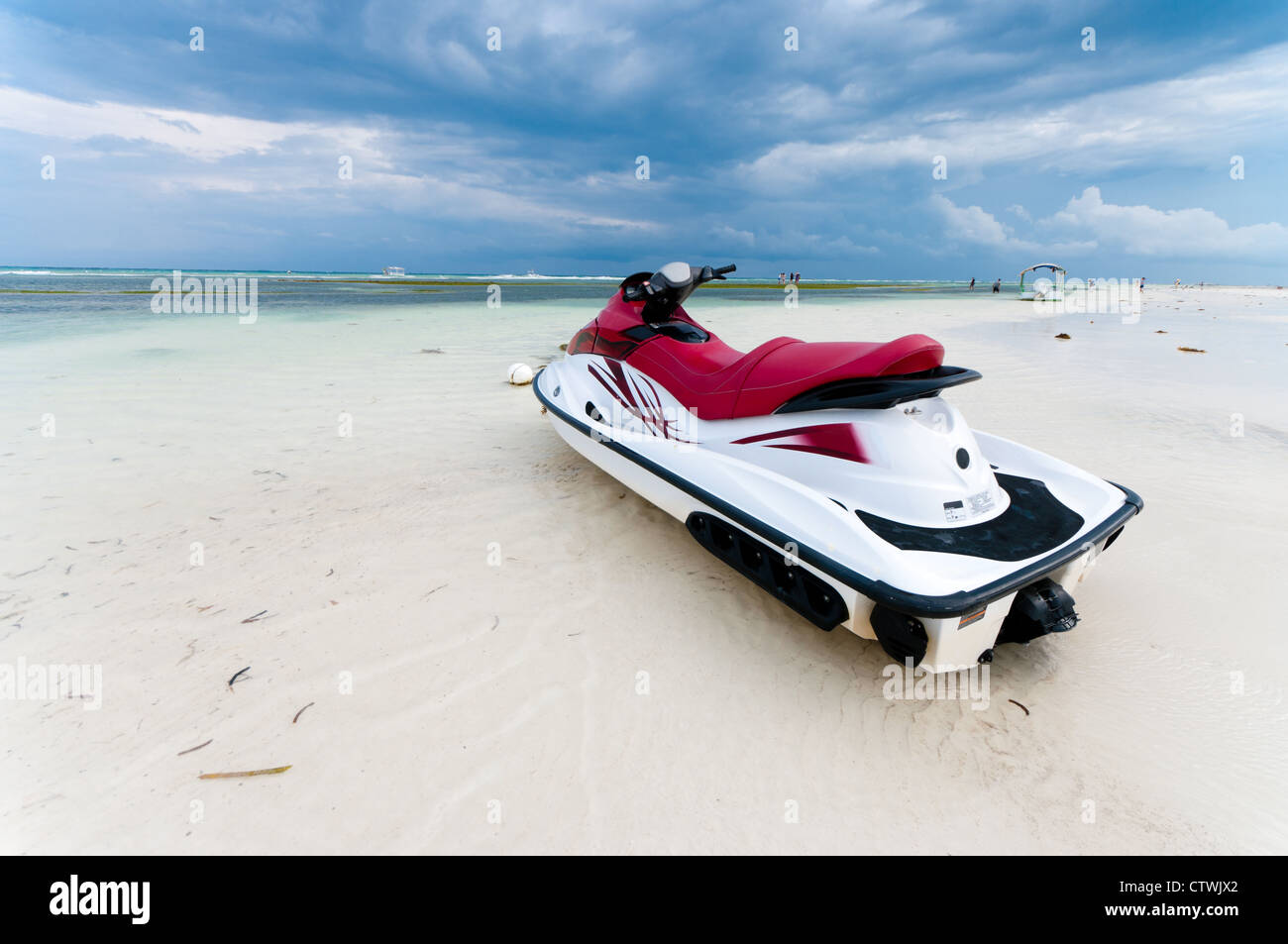 Ski strand -Fotos und -Bildmaterial in hoher Auflösung – Alamy