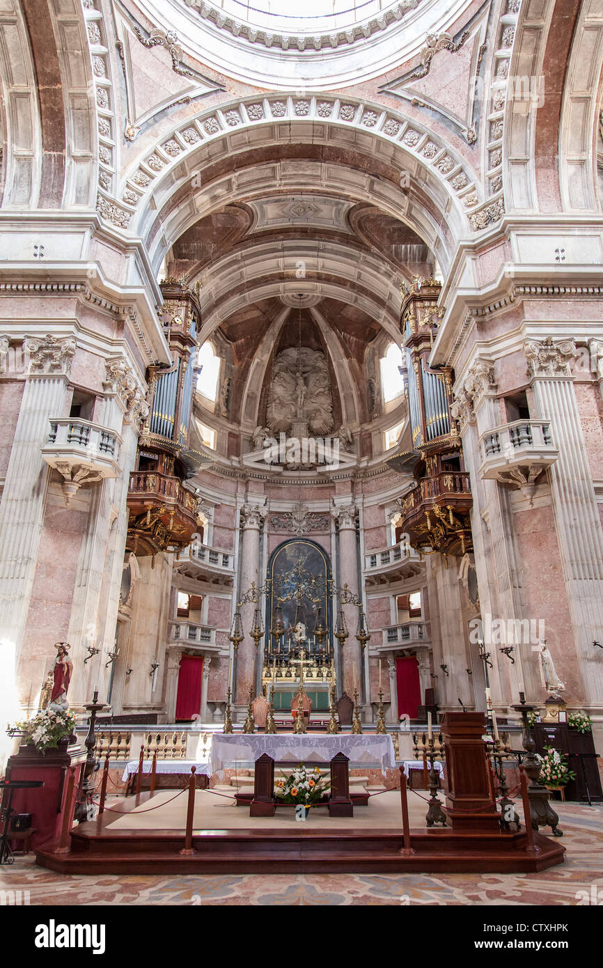 Portugal barocke pfeifenorgel -Fotos und -Bildmaterial in hoher ...