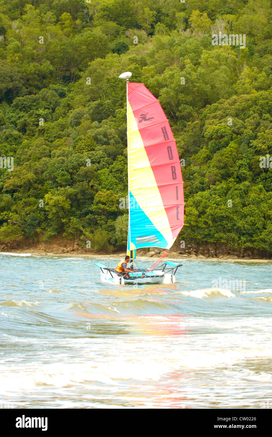 Hobie cat catamaran sailing -Fotos und -Bildmaterial in hoher Auflösung ...
