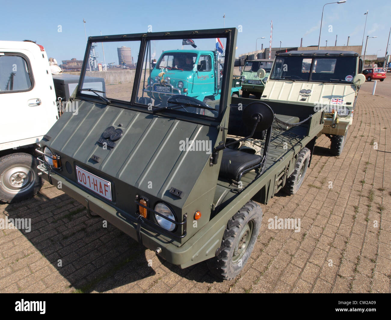 Military steyer puch haflinger -Fotos und -Bildmaterial in hoher ...
