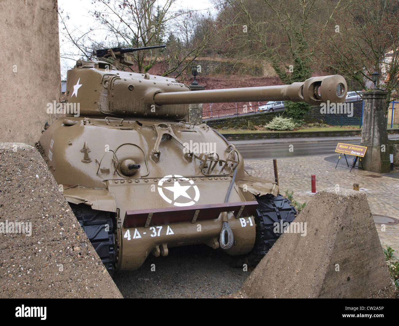 Sherman panzer -Fotos und -Bildmaterial in hoher Auflösung – Alamy