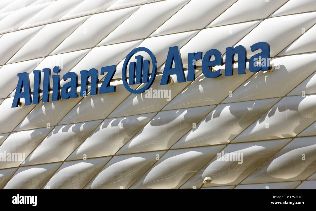 Munich allianz arena logo -Fotos und -Bildmaterial in hoher Auflösung ...