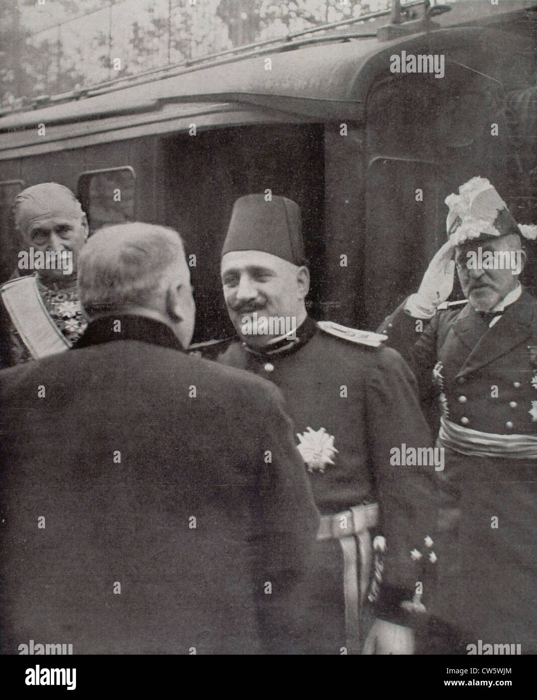 Fuad i., König von Ägypten, in Paris, 1927 Stockfotografie - Alamy