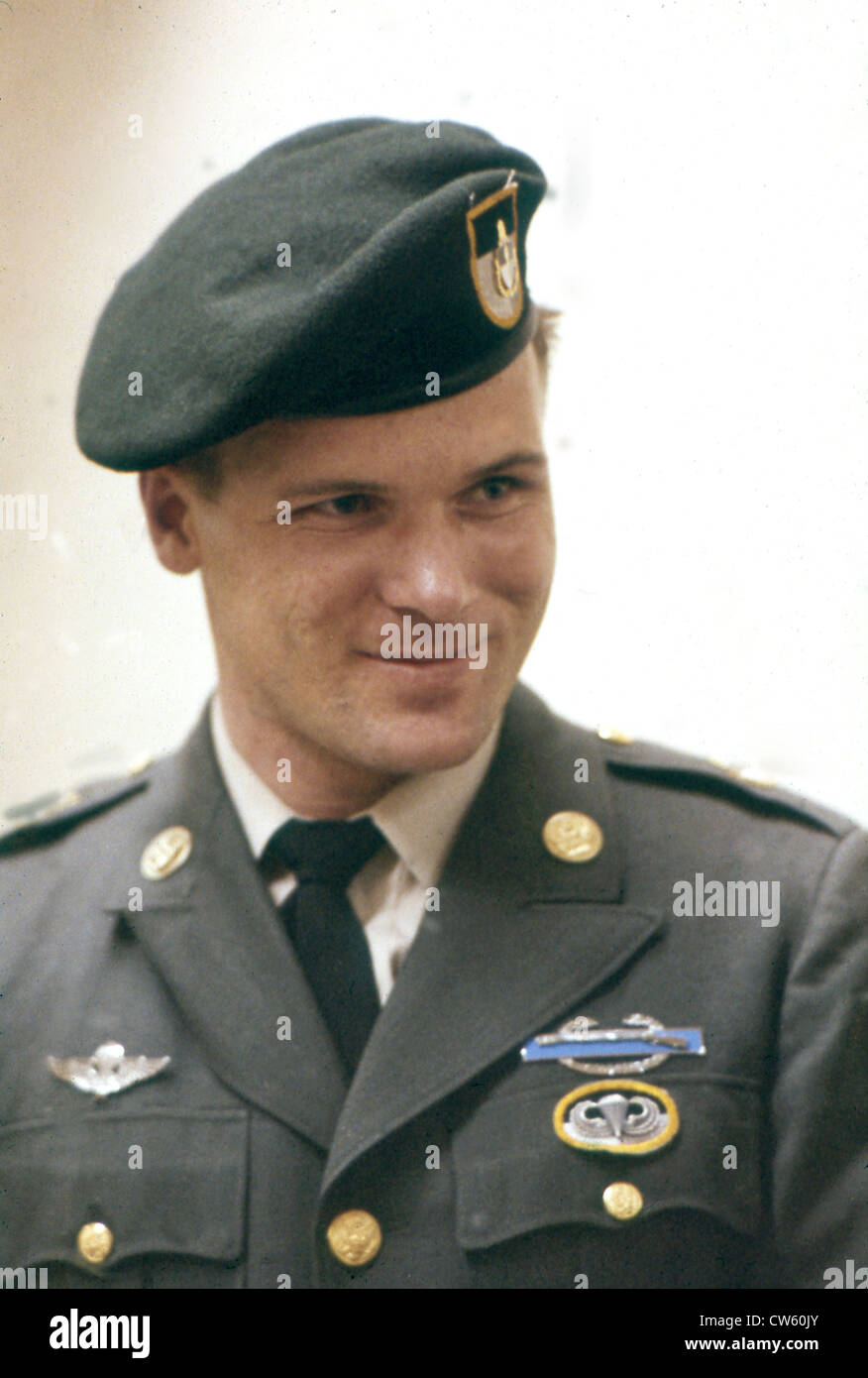 BARRY SADLER (1940-1987) US Army Ex-Combat Medic Aufnahme seiner ...