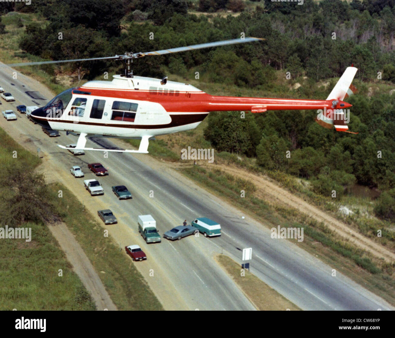 Bell 205 helicopter -Fotos und -Bildmaterial in hoher Auflösung – Alamy