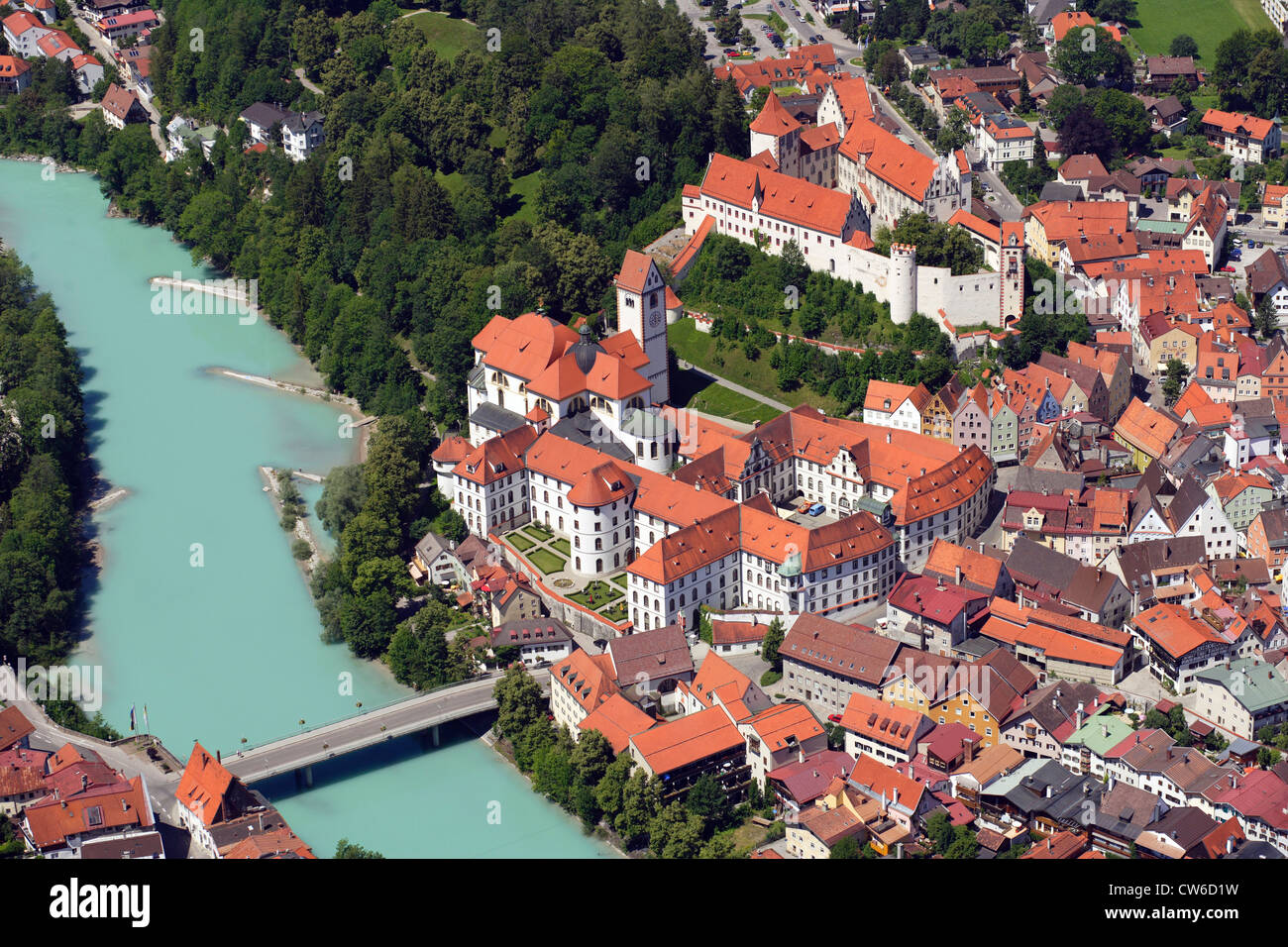 View On Fuessen With Lech River Stockfotos & View On Fuessen With Lech ...