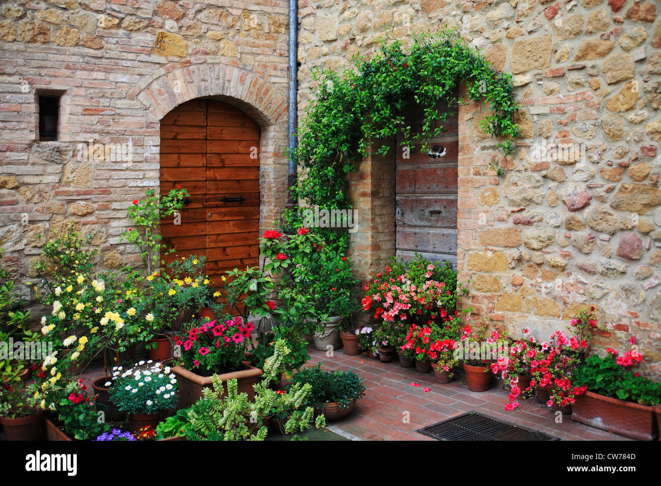 Atrium house -Fotos und -Bildmaterial in hoher Auflösung – Alamy