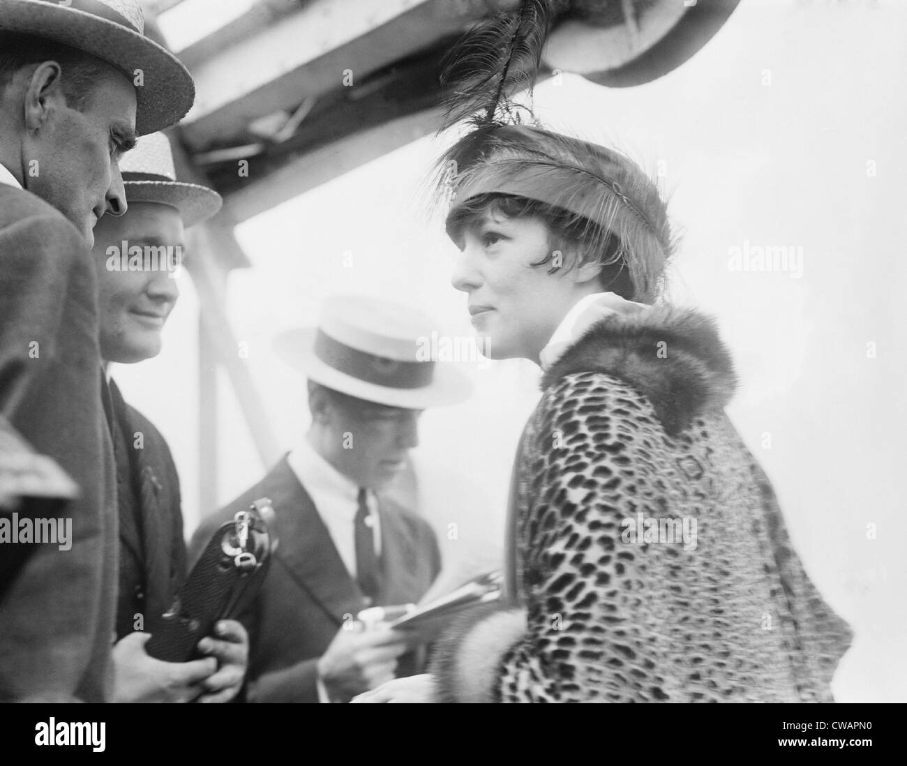 Elizabeth and evelyn -Fotos und -Bildmaterial in hoher Auflösung – Alamy