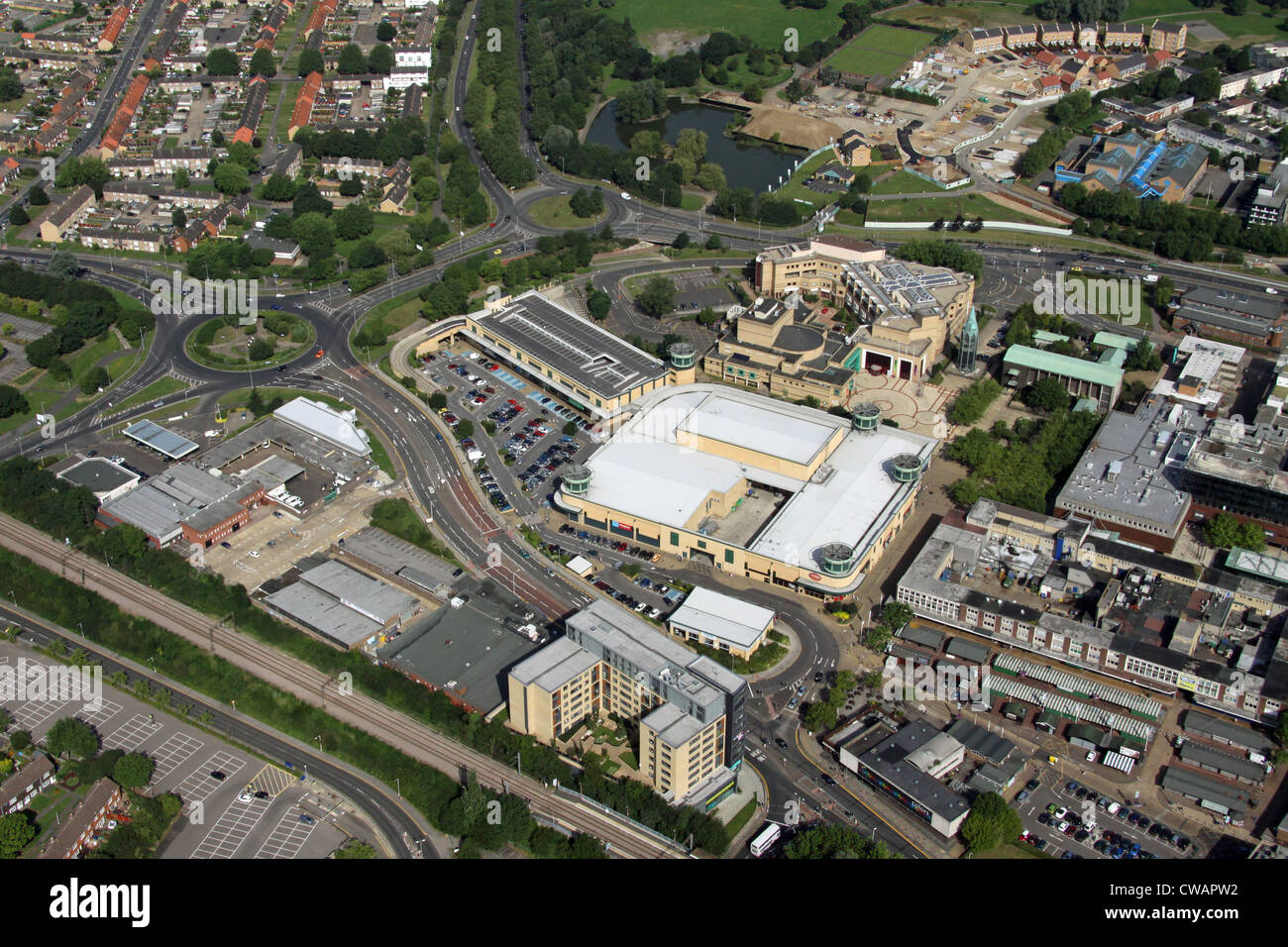 Basildon einkaufszentrum -Fotos und -Bildmaterial in hoher Auflösung ...