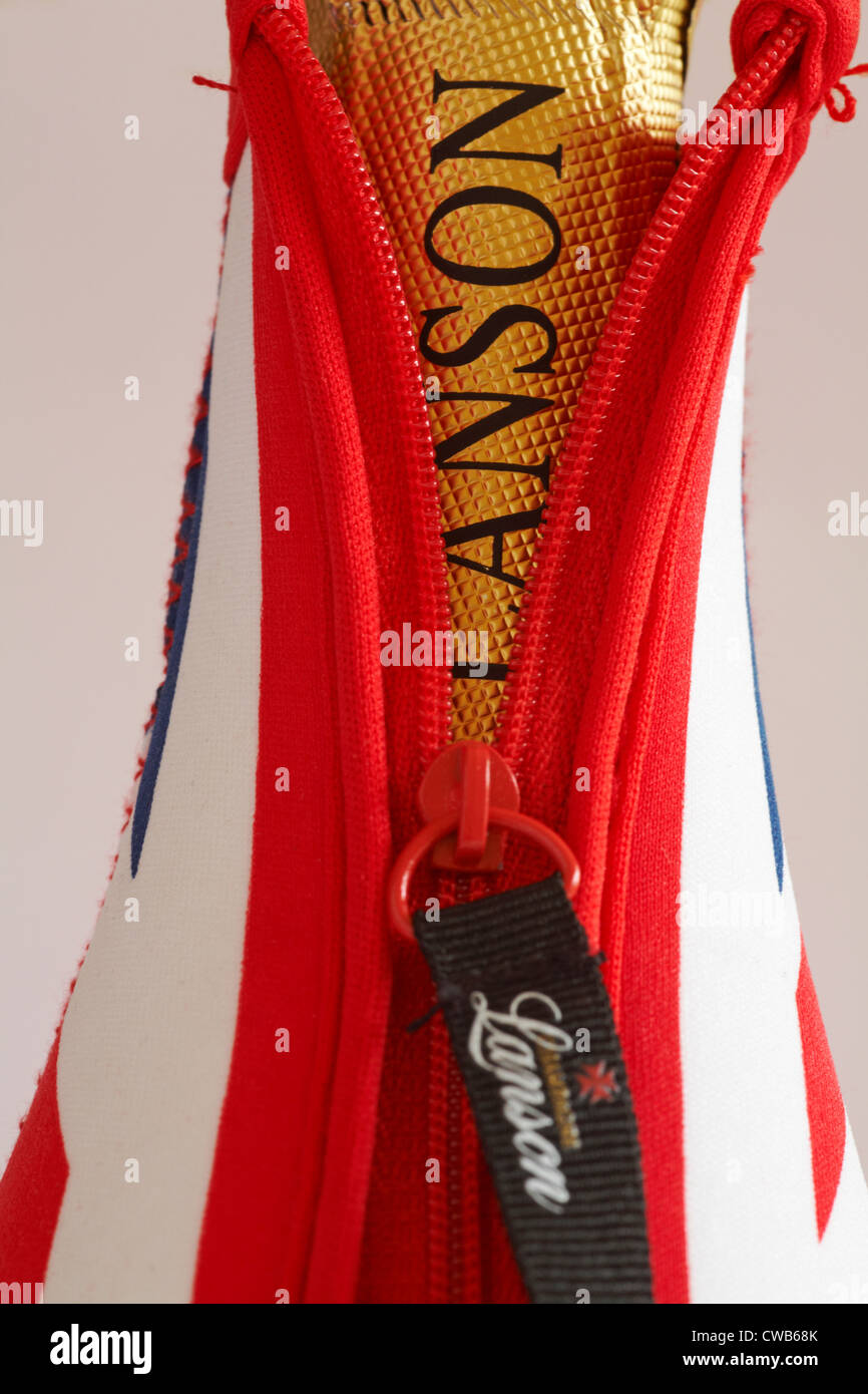 Champagner lanson logo -Fotos und -Bildmaterial in hoher Auflösung – Alamy