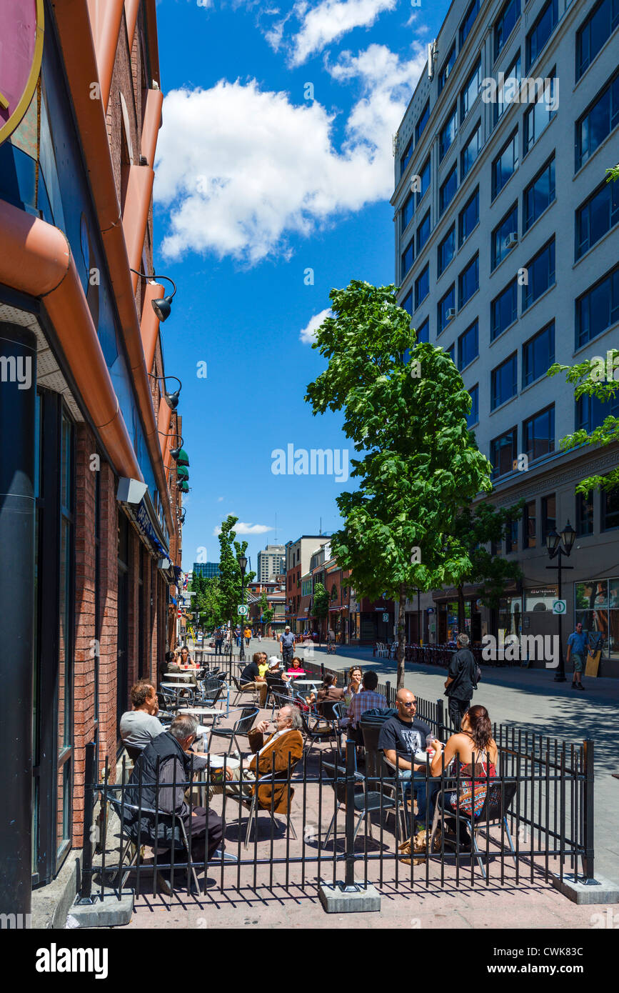 Cafe montreal quebec canada -Fotos und -Bildmaterial in hoher Auflösung ...