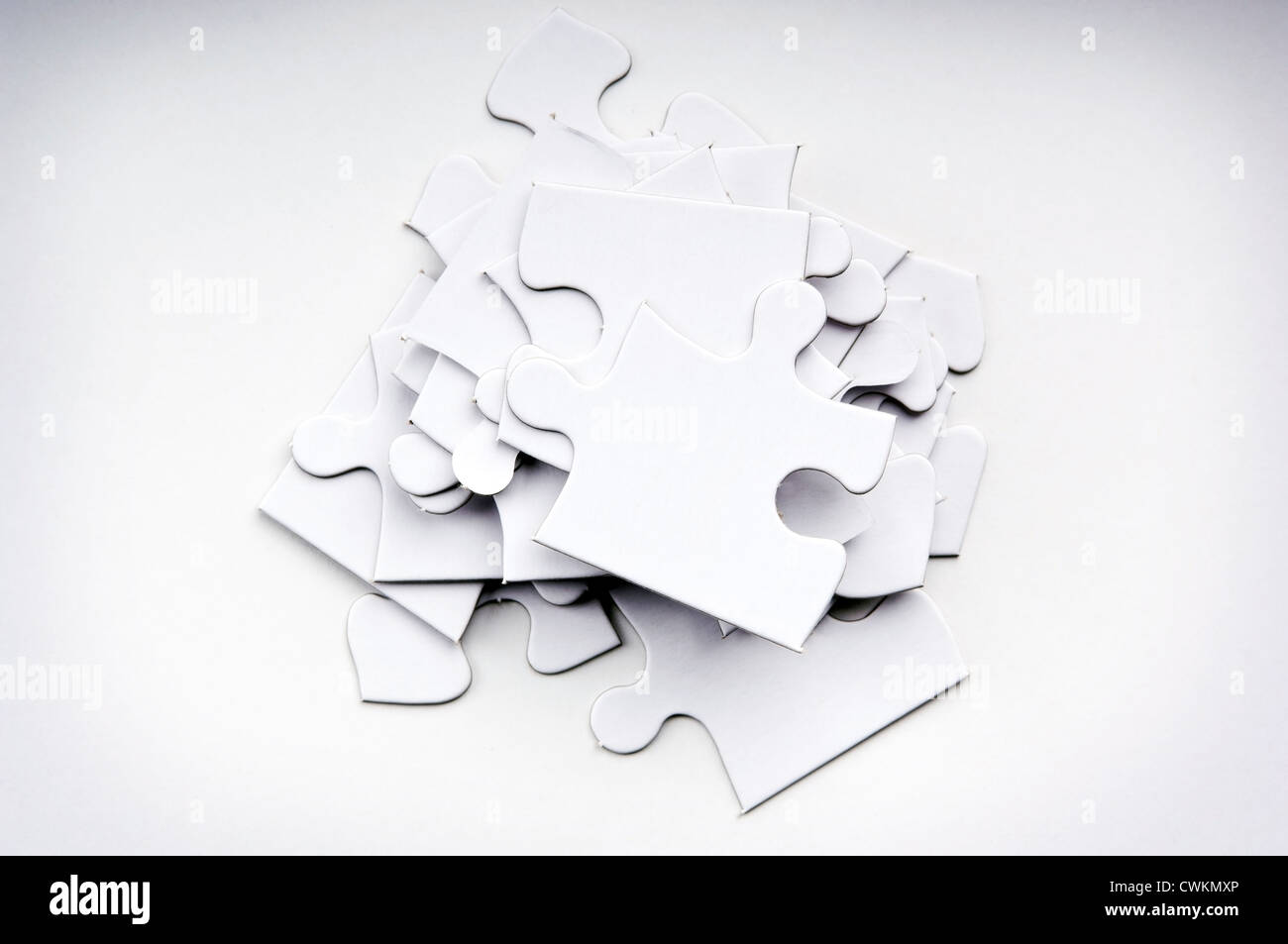 Jigsaw puzzle pieces -Fotos und -Bildmaterial in hoher Auflösung – Alamy