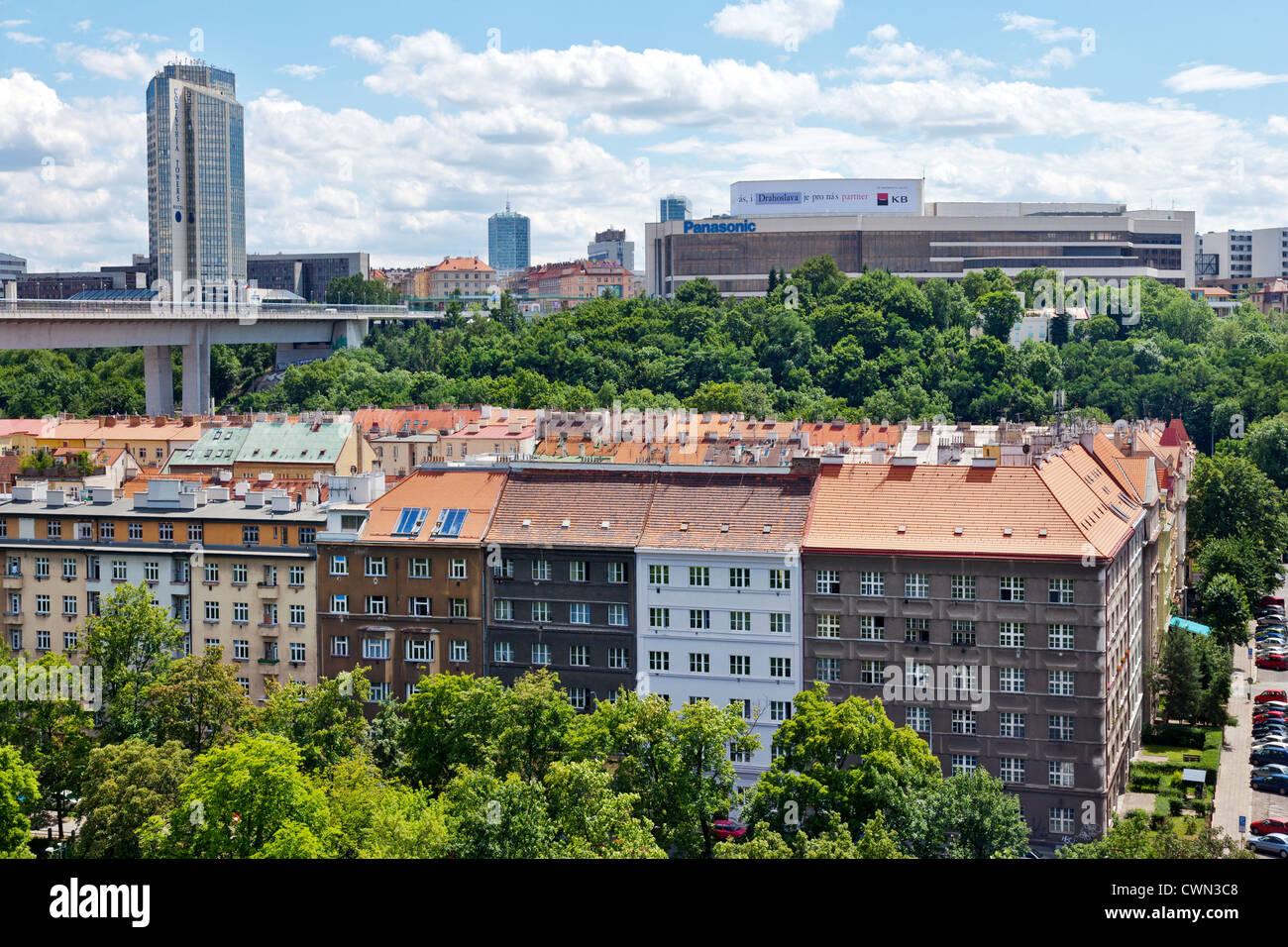 Nuselsky most, Corinthia Tower Hotel Kongresove Centrum, Nusle, Prag ...