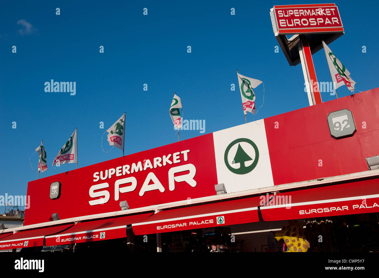 Spar supermarket shop -Fotos und -Bildmaterial in hoher Auflösung – Alamy
