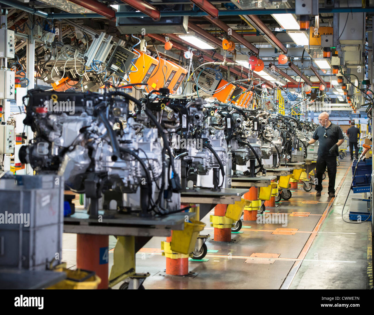 Car production line -Fotos und -Bildmaterial in hoher Auflösung – Alamy