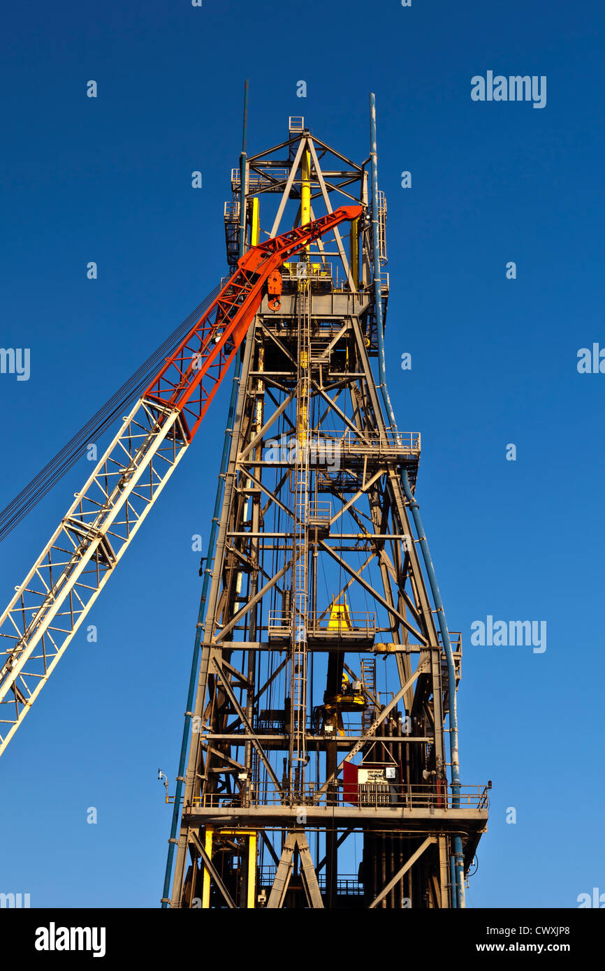 Derrick Kran Stockfotos und -bilder Kaufen - Alamy