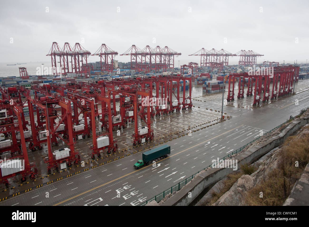 Yangshan hafen -Fotos und -Bildmaterial in hoher Auflösung – Alamy