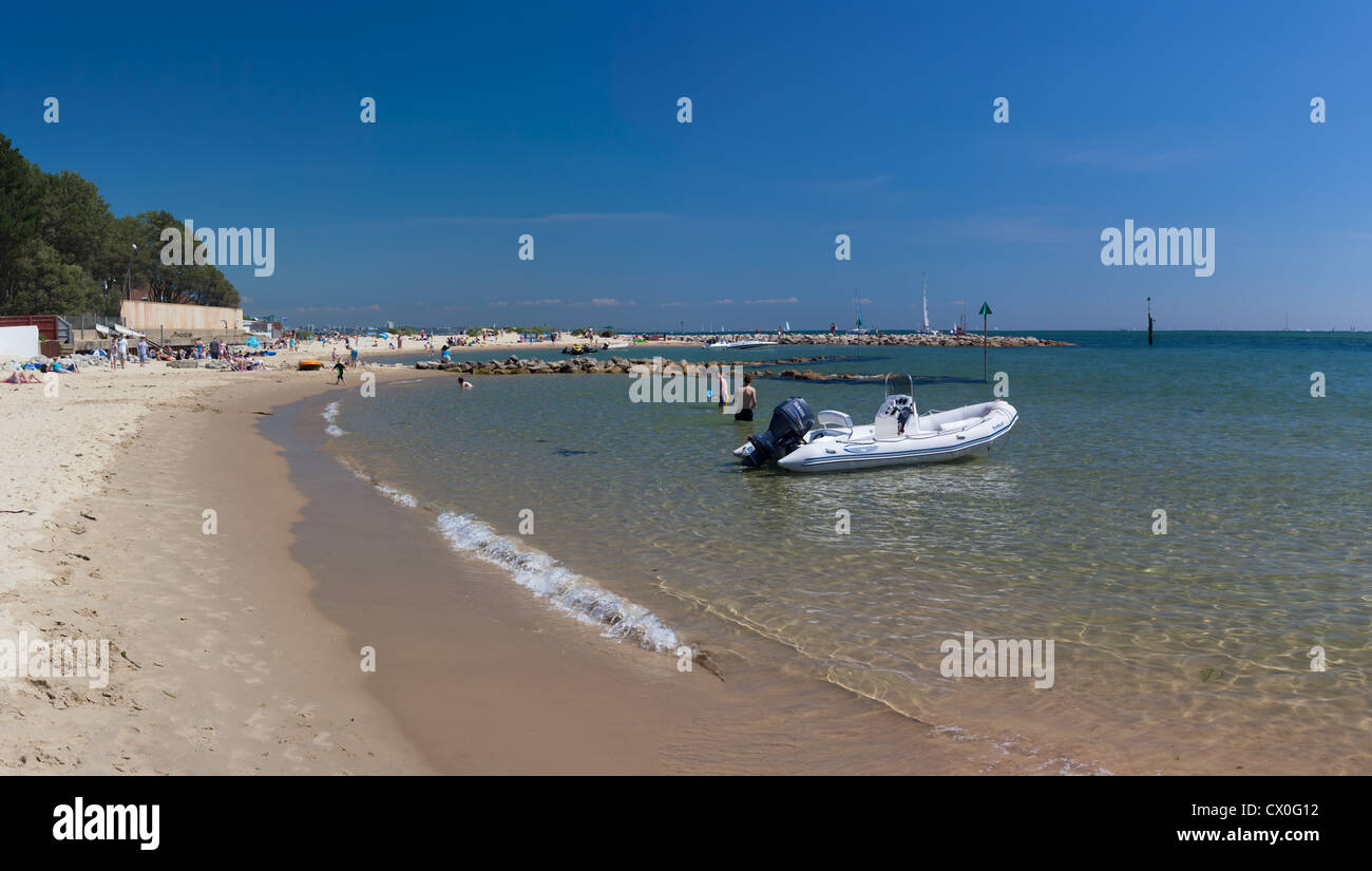 Poole strand -Fotos und -Bildmaterial in hoher Auflösung – Alamy