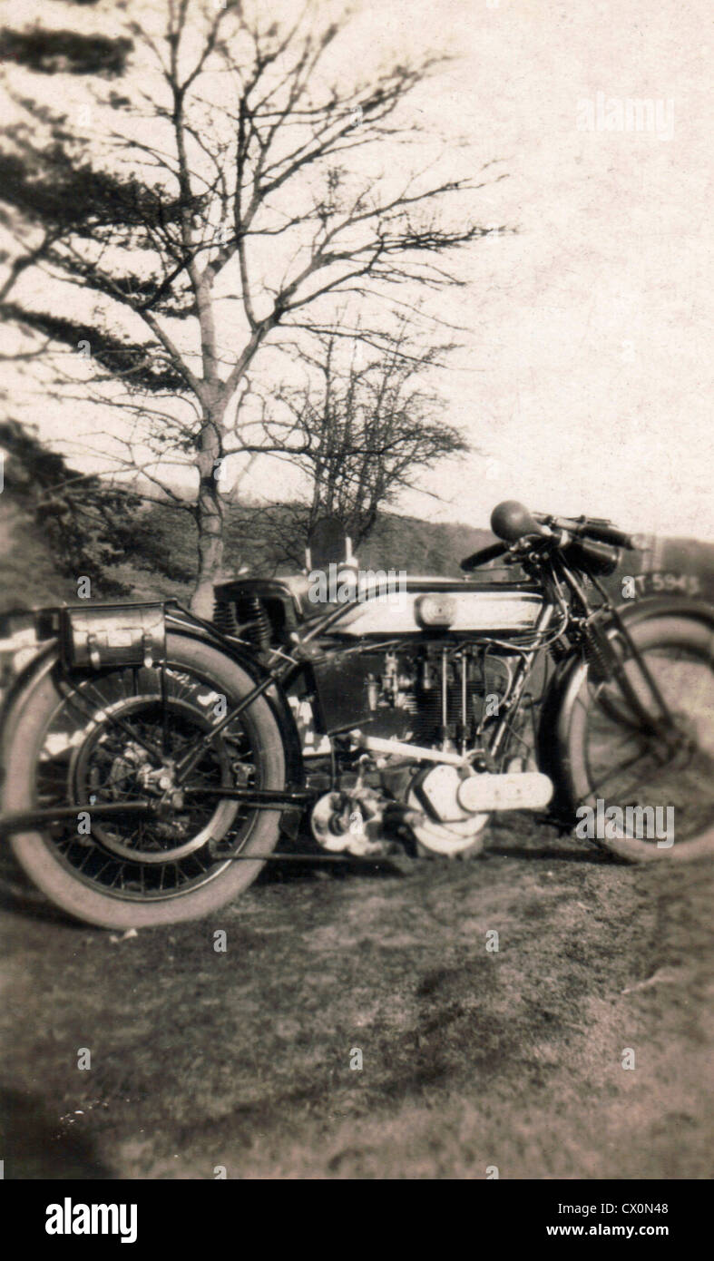 Vorkriegszeit der 1920er jahre -Fotos und -Bildmaterial in hoher ...