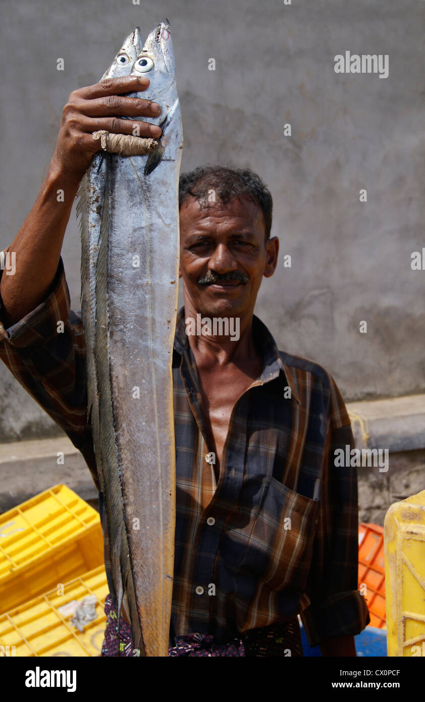 Indianer verkauft fisch -Fotos und -Bildmaterial in hoher Auflösung – Alamy