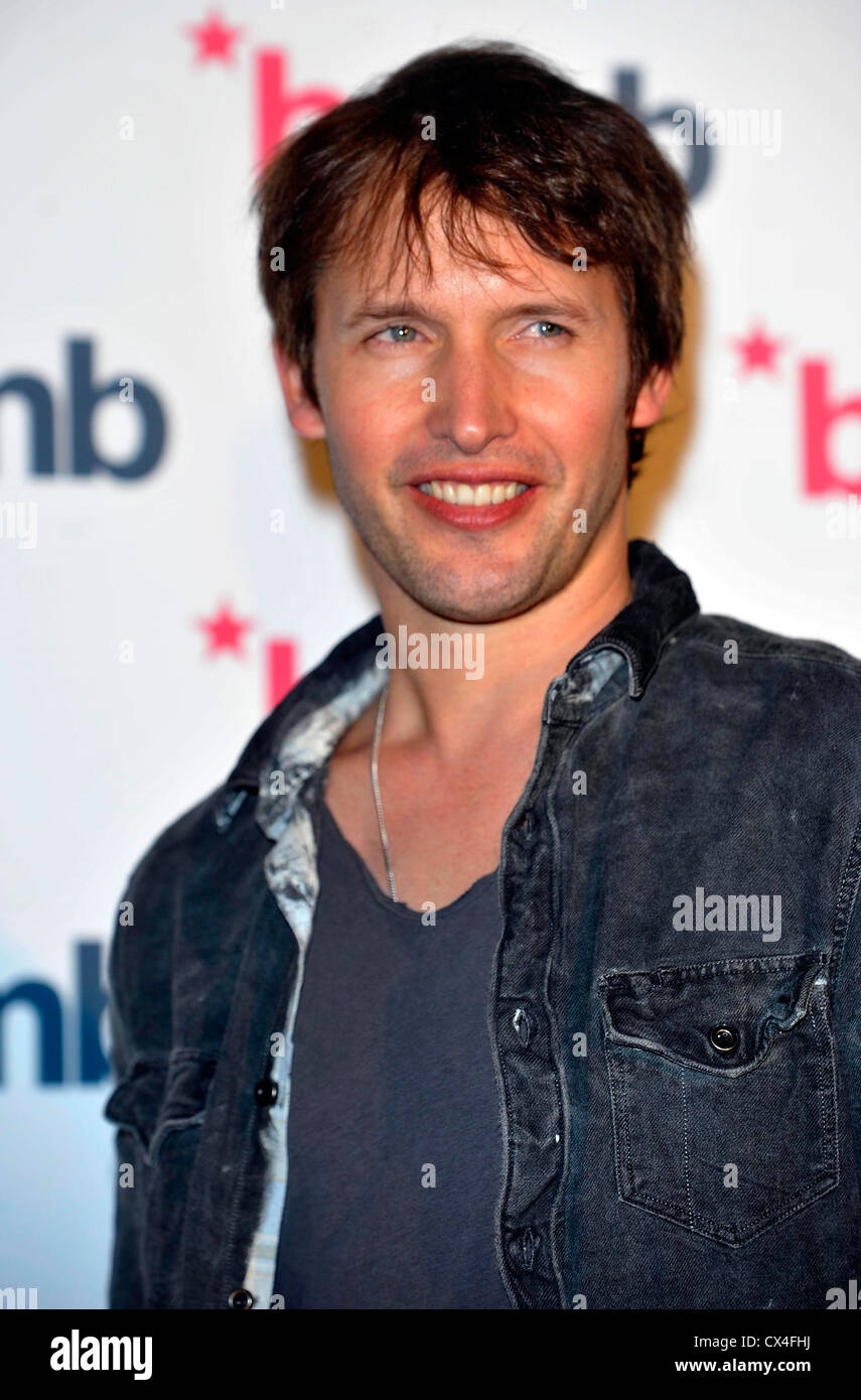 James blunt live musik -Fotos und -Bildmaterial in hoher Auflösung – Alamy