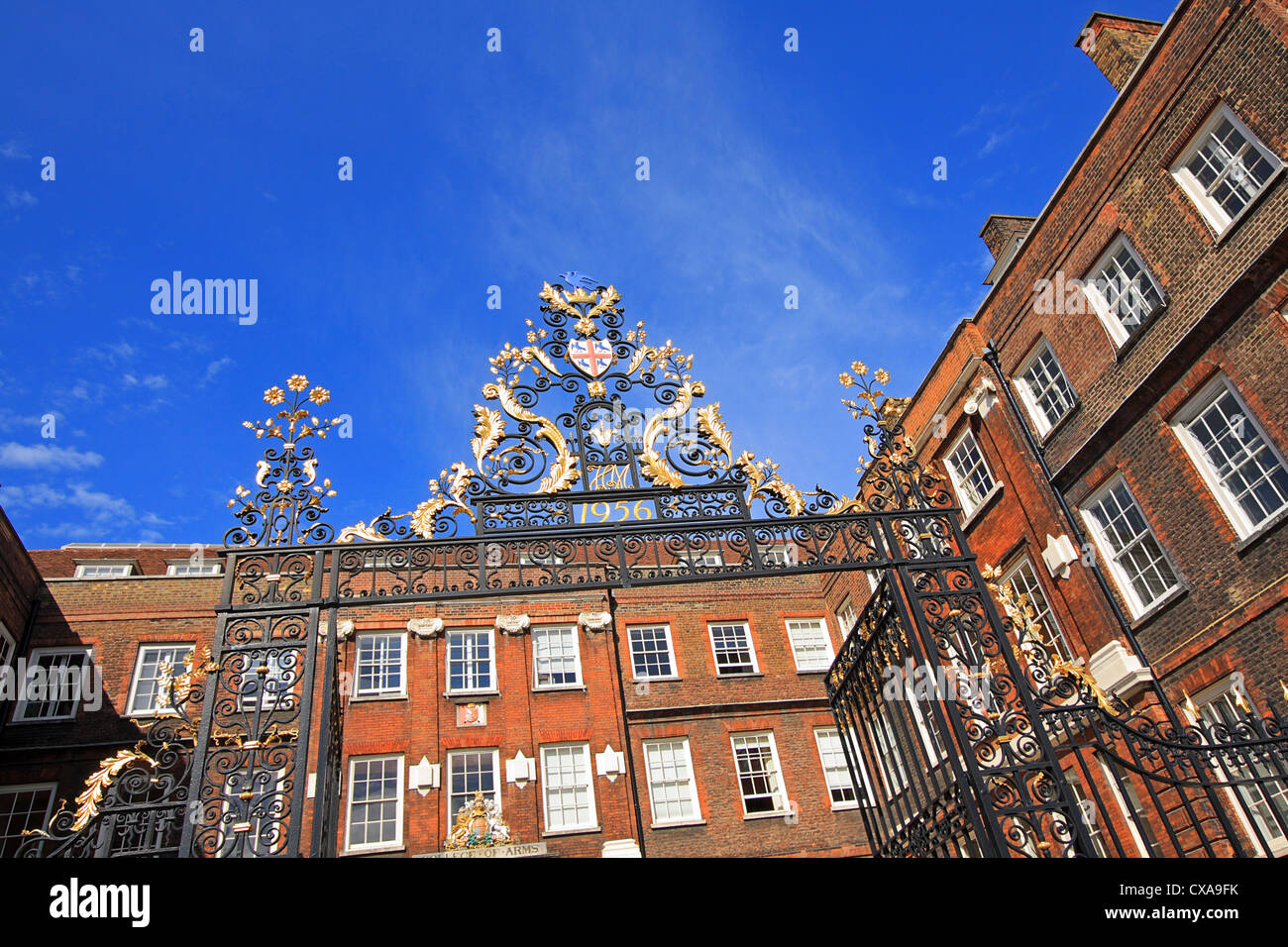 College of arms uk -Fotos und -Bildmaterial in hoher Auflösung – Alamy