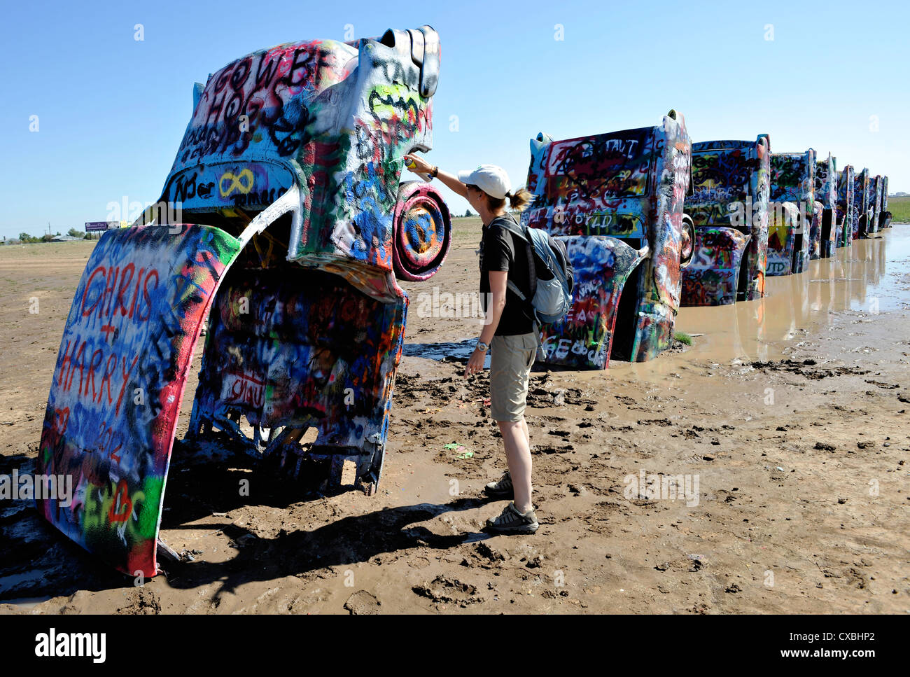 Graffiti installation -Fotos und -Bildmaterial in hoher Auflösung – Alamy