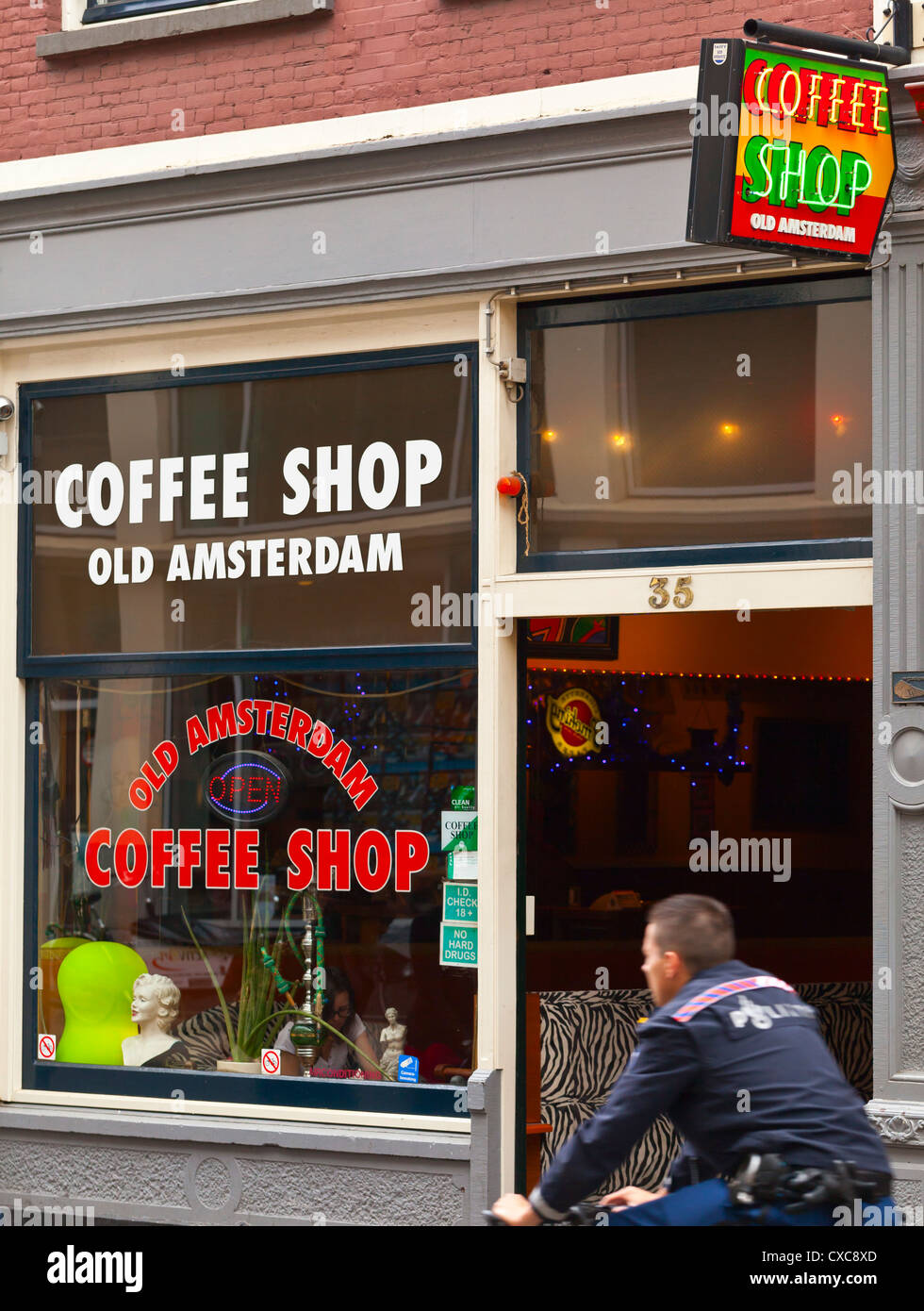Amsterdam kaffee -Fotos und -Bildmaterial in hoher Auflösung – Alamy