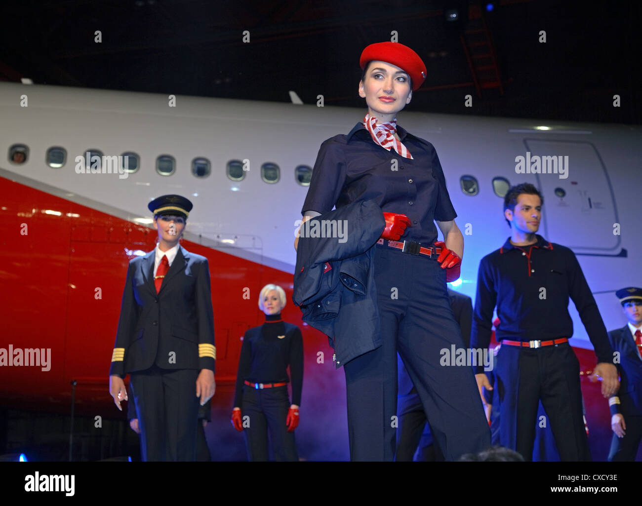 Flight Uniforms Stockfotos und -bilder Kaufen - Alamy