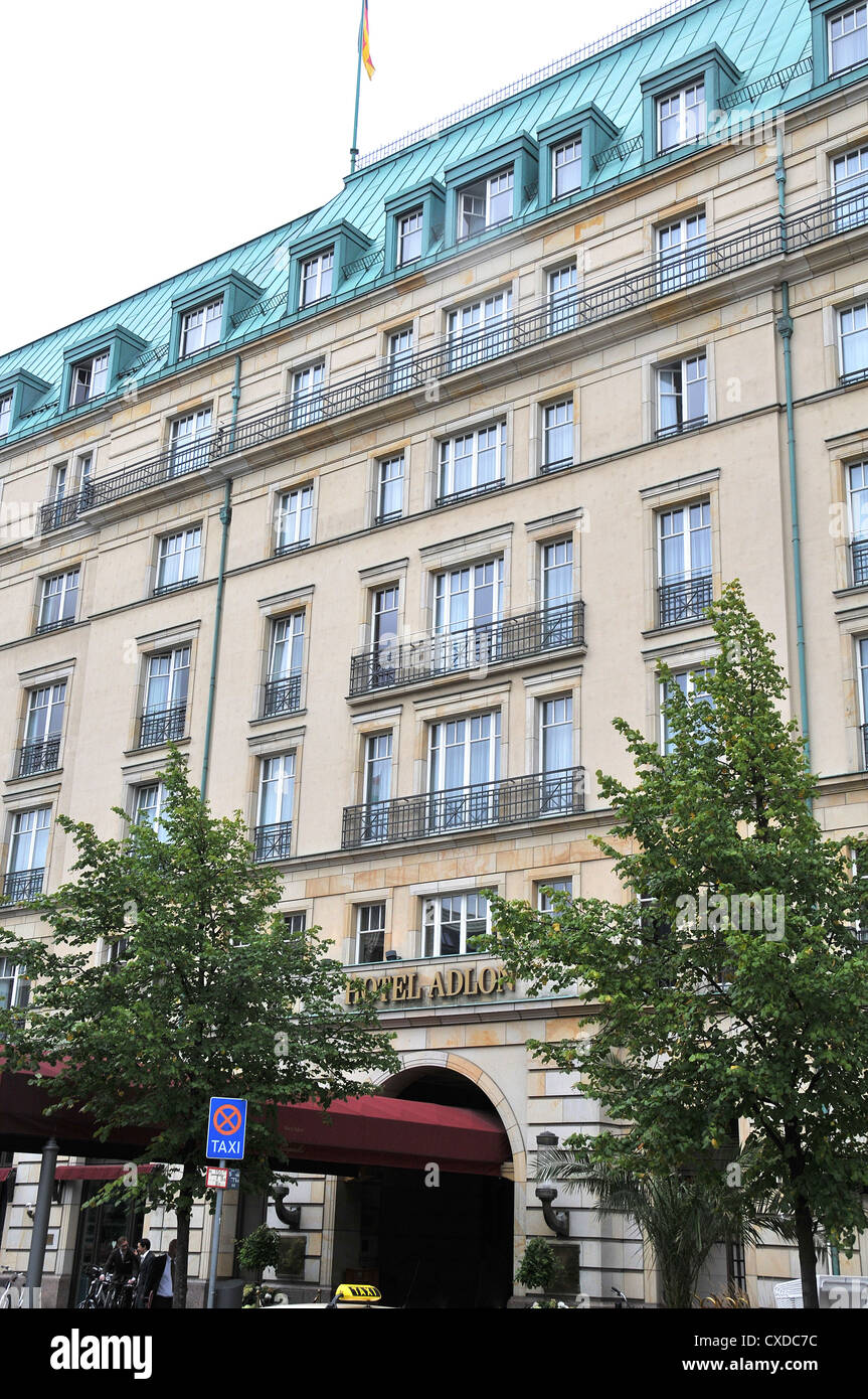 Hotel adlon kempinski berlin -Fotos und -Bildmaterial in hoher ...