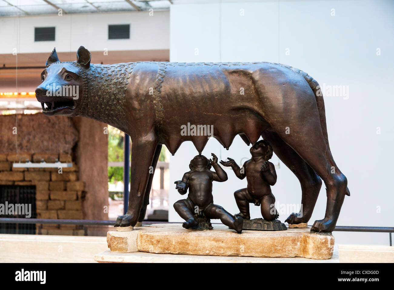 Romulus und Remus Statue Stockfotos und -bilder Kaufen - Alamy