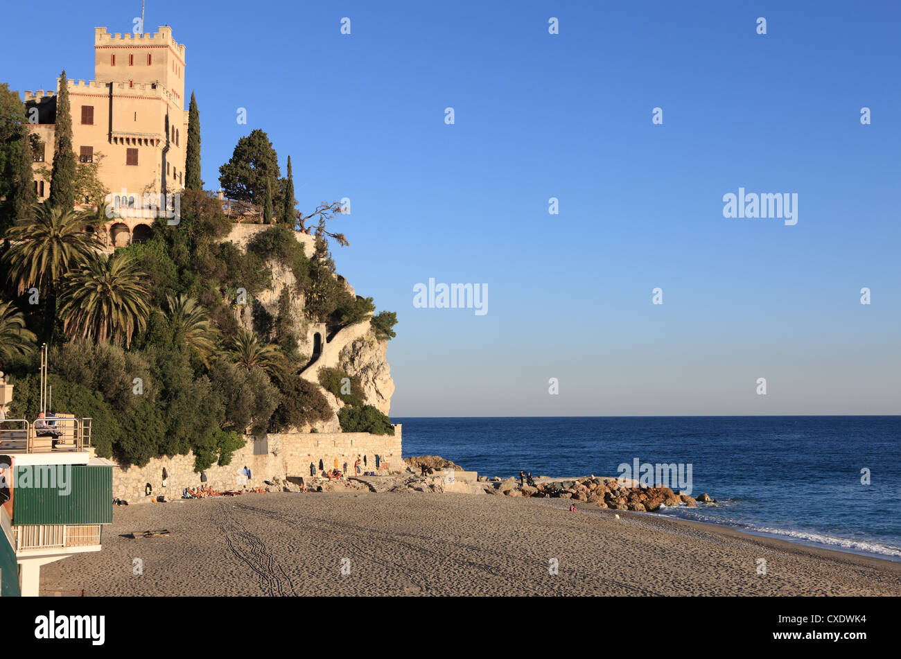 Strand, Finale Ligure, Ligurien, Italien Stockfoto, Bild: 50707304 - Alamy