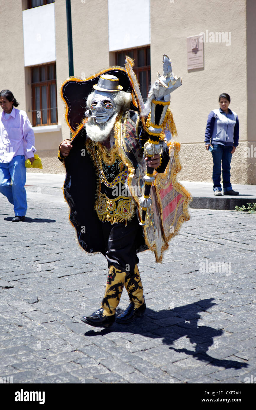 Traditionally peruvian -Fotos und -Bildmaterial in hoher Auflösung – Alamy
