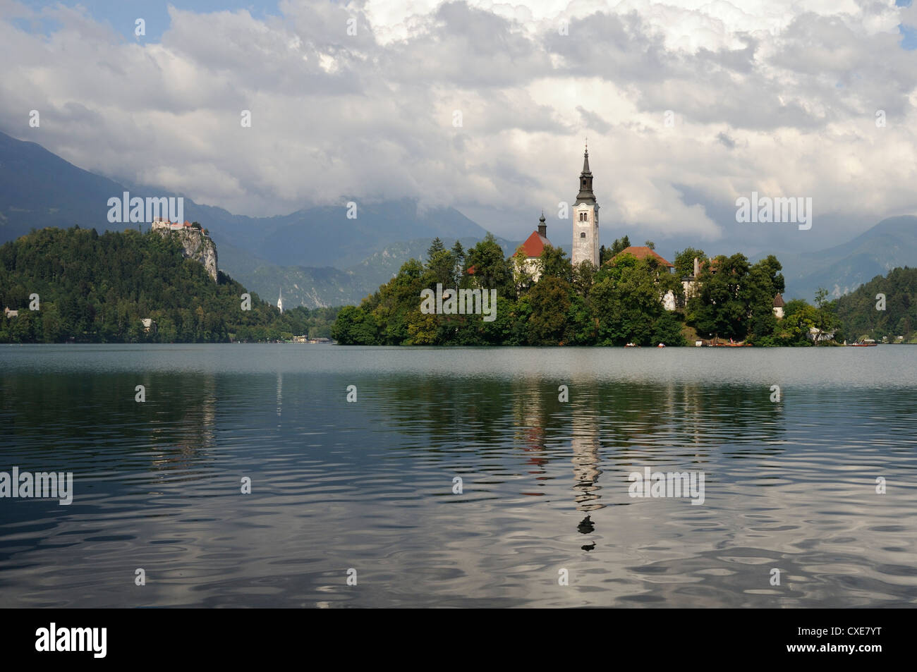 St. Maria Himmelfahrt-Kirche und Burg von Bled, Bled Insel, Bleder See ...