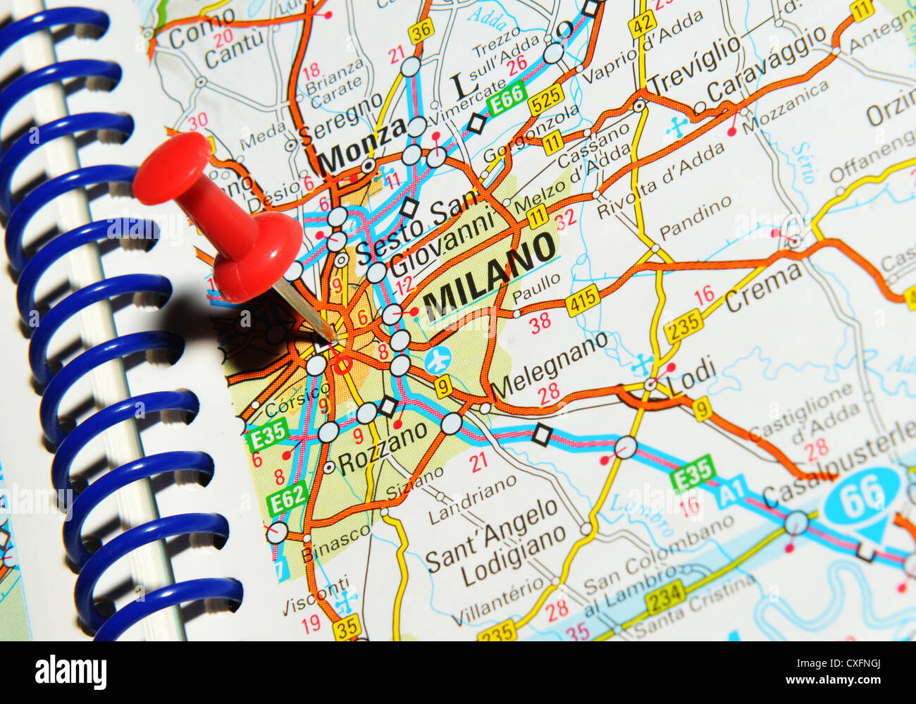 Map city milan map pin -Fotos und -Bildmaterial in hoher Auflösung – Alamy