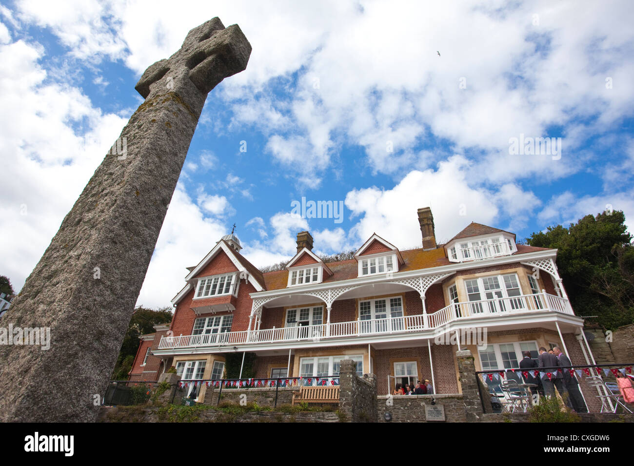 Salcombe kriegerdenkmal -Fotos und -Bildmaterial in hoher Auflösung – Alamy