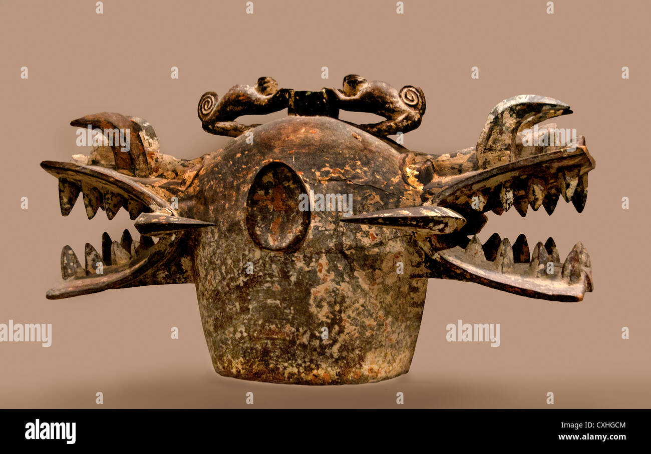 Janus Helm Maske Wanyugo 19. – mid-20th Jahrhundert Côte d ' Ivoire ...