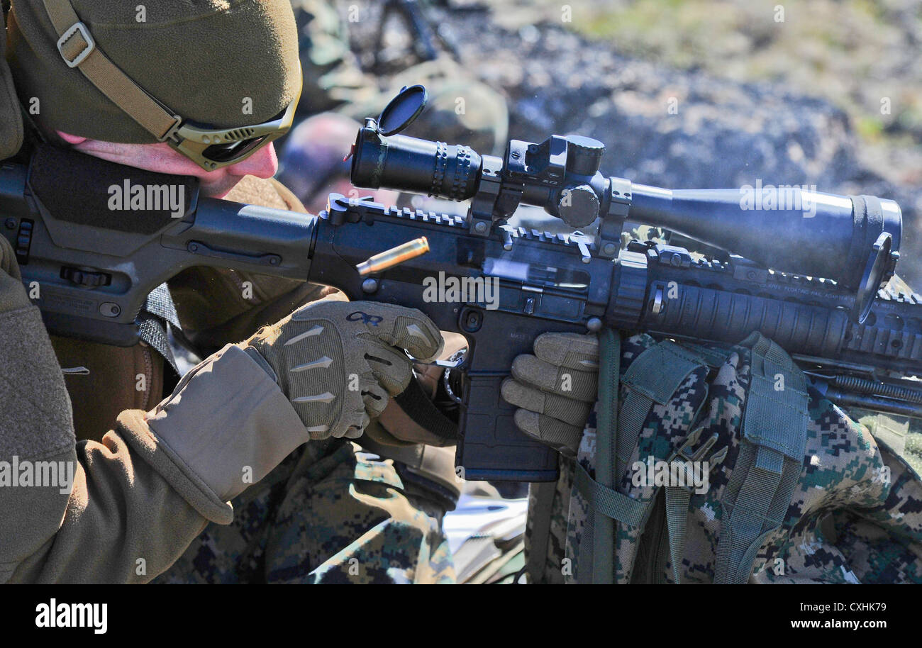Gemeinsame Basis ELMENDORF - Richardson, Alaska - Anchorage Polizei ...