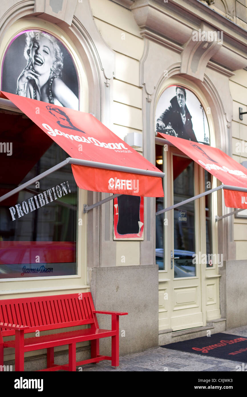 James dean restaurant -Fotos und -Bildmaterial in hoher Auflösung – Alamy