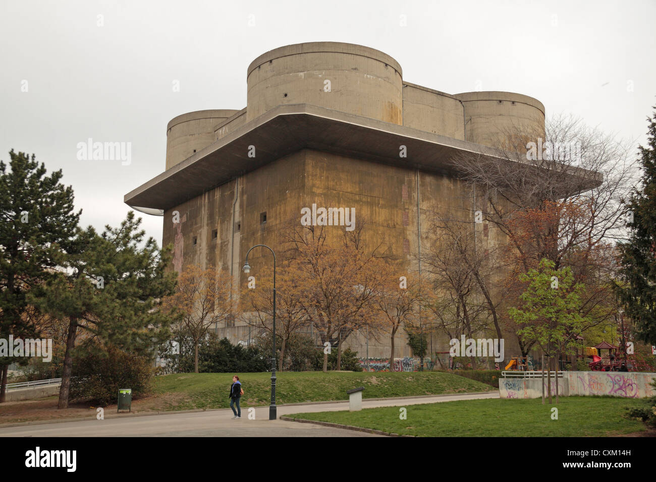 Der G-Turm German World War Two Flak Flak-Türme (Flackturme) in ...
