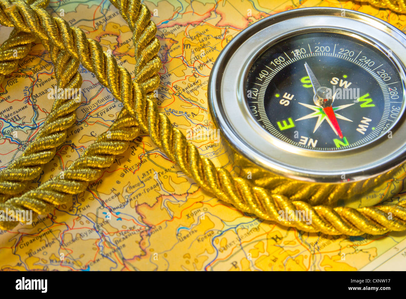 Kompassrose erde -Fotos und -Bildmaterial in hoher Auflösung – Alamy