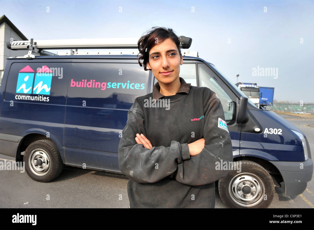 Lehrling arbeiten -Fotos und -Bildmaterial in hoher Auflösung – Alamy