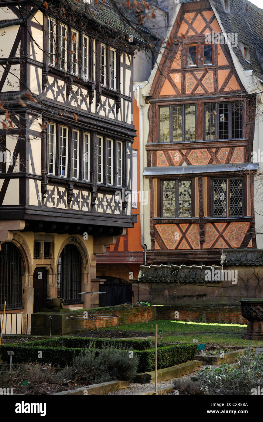 Notre dame museum straßburg -Fotos und -Bildmaterial in hoher Auflösung ...