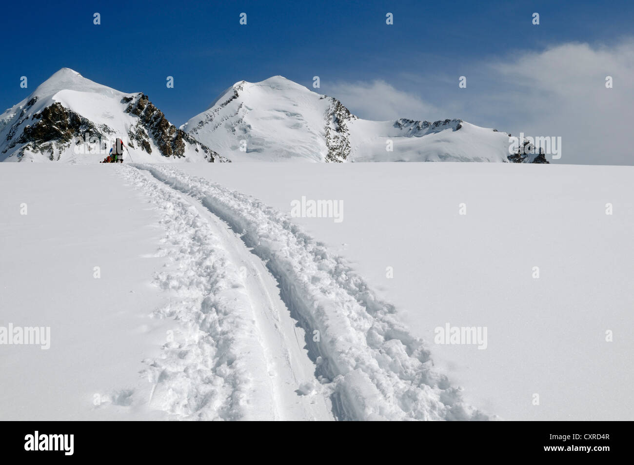 Skitour zum Mt Breithorn, Mt Schwarztor, Zermatt, Wallis, Schweiz ...