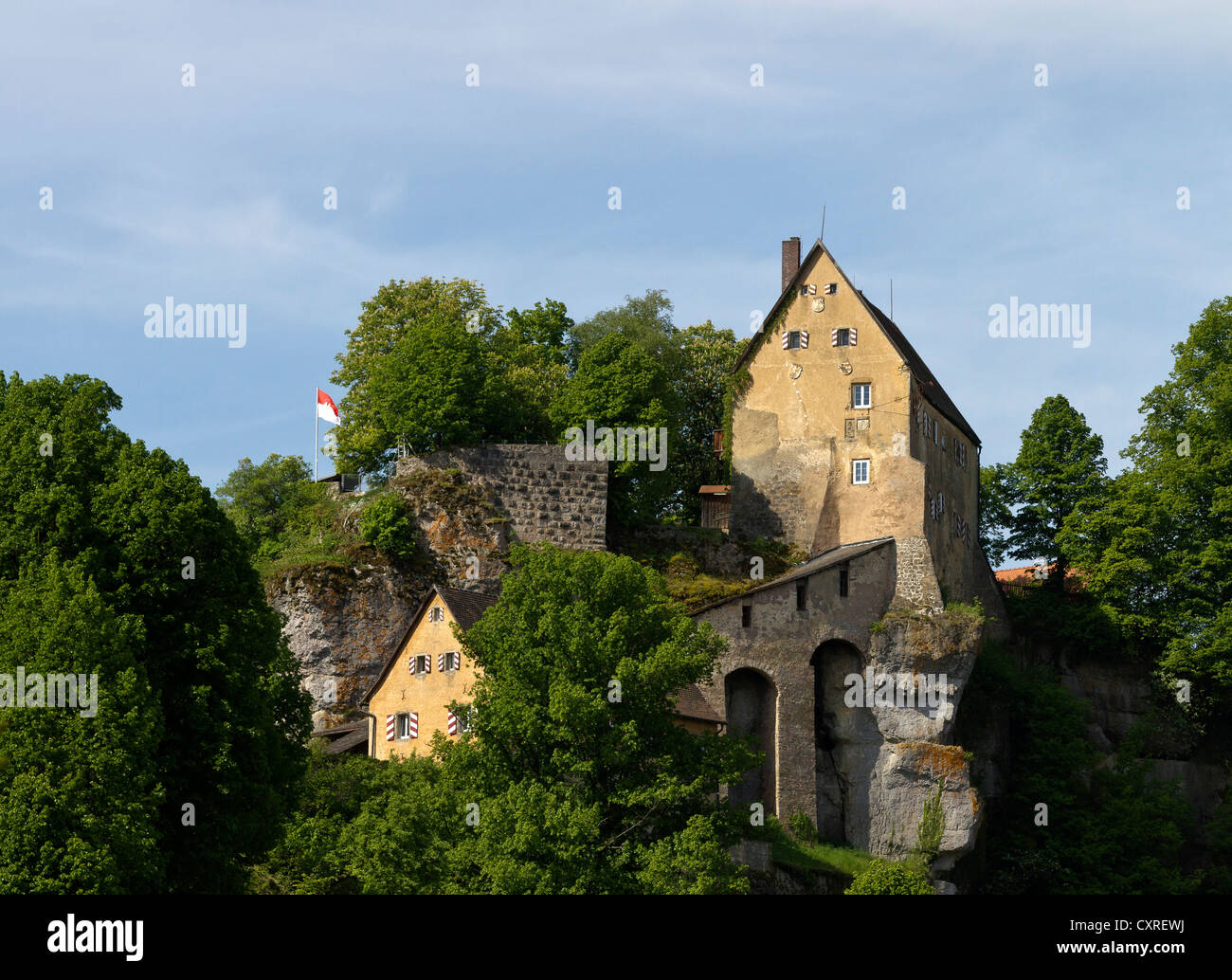 Franconian switzerland castles -Fotos und -Bildmaterial in hoher ...