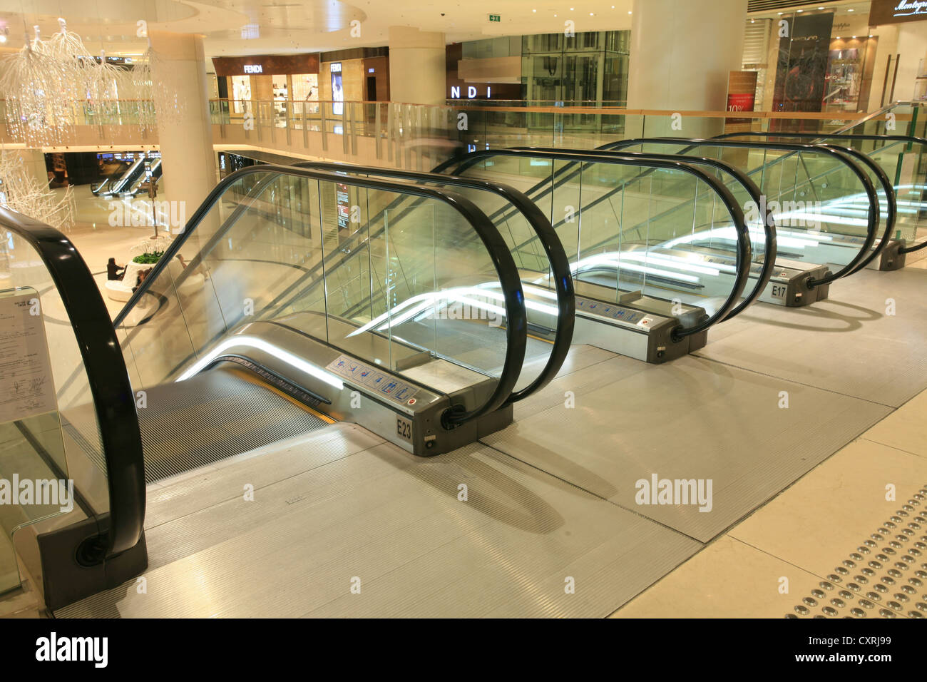 Hong kong moderne architektur -Fotos und -Bildmaterial in hoher ...