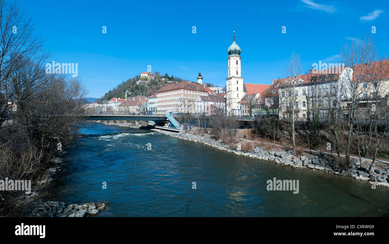 Kirche und fluss mur -Fotos und -Bildmaterial in hoher Auflösung – Alamy