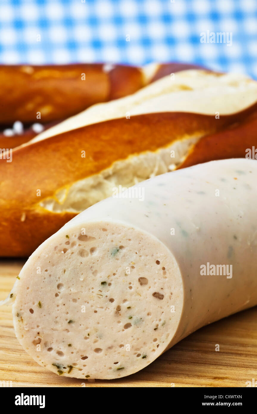 Bayerische wurst brezel deutsches essen -Fotos und -Bildmaterial in ...