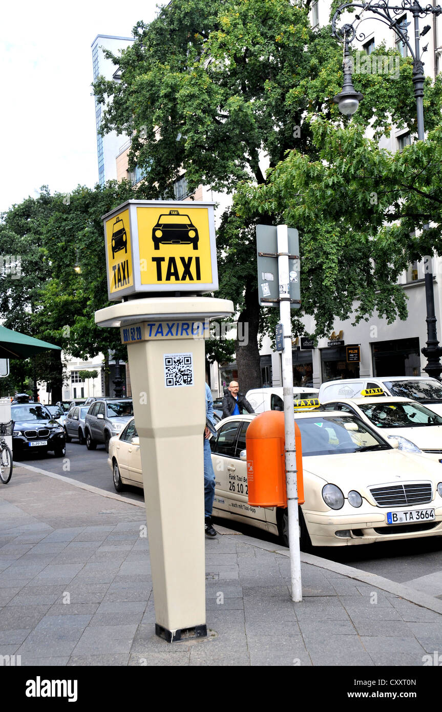 Taxi Station In Der Nãƒâhe