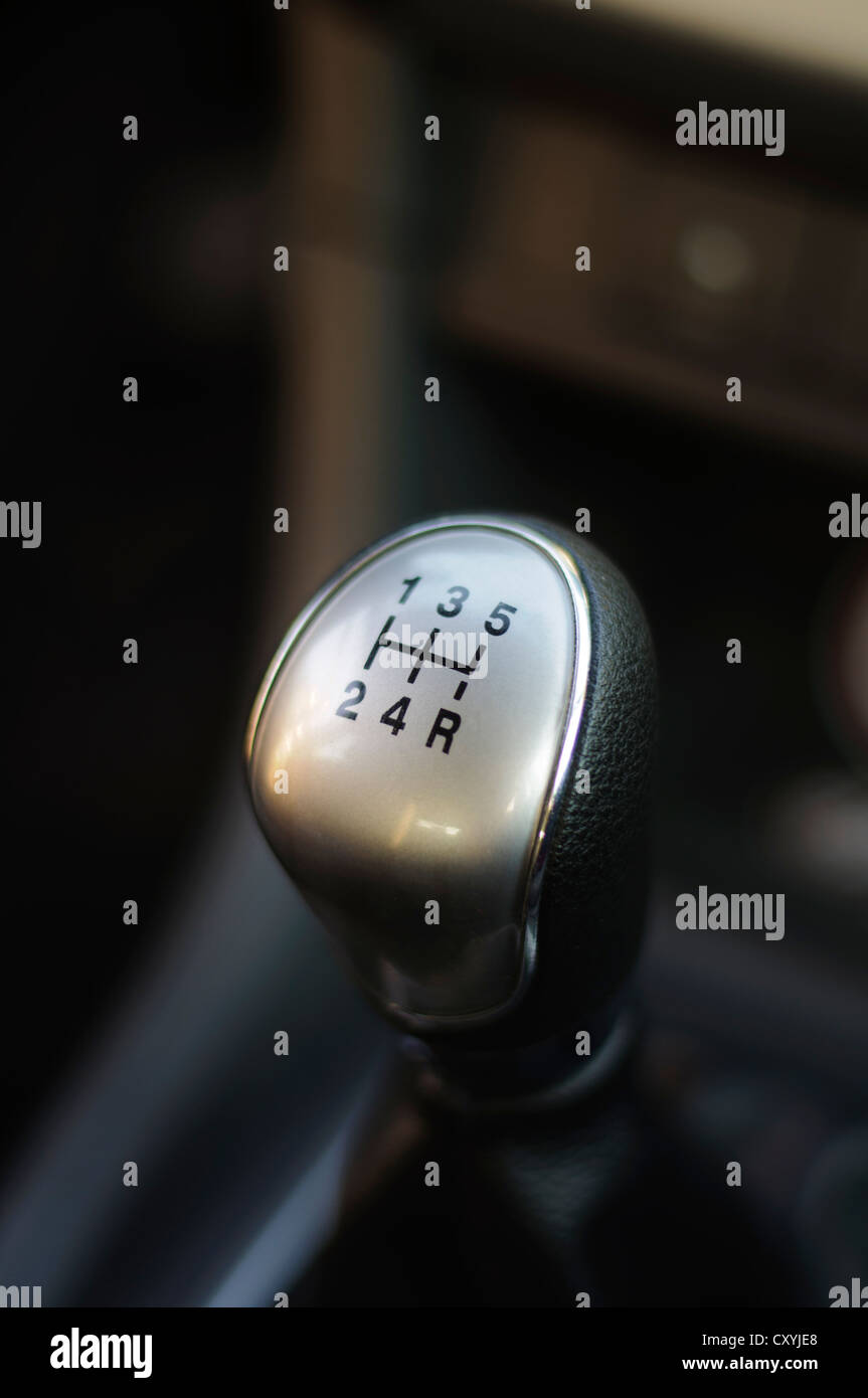 Car gear shift manual -Fotos und -Bildmaterial in hoher Auflösung – Alamy